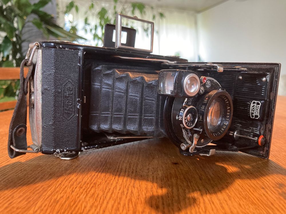 Zeiss Ikonta 520 (Gebraucht) in Zürich für CHF 10 – mit Lieferung auf ...