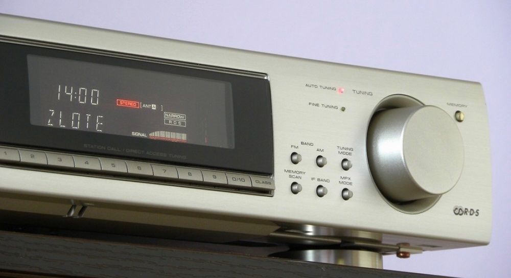 Pioneer F-502 RDS Tuner champagner (Gebraucht) in Trimbach für CHF 60 ...