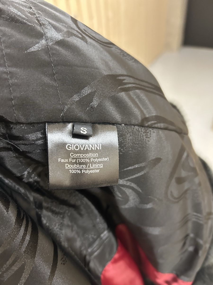Giovanni Couture Faux Fur Coat, Size S - Winter Style! (Gebraucht) in ...