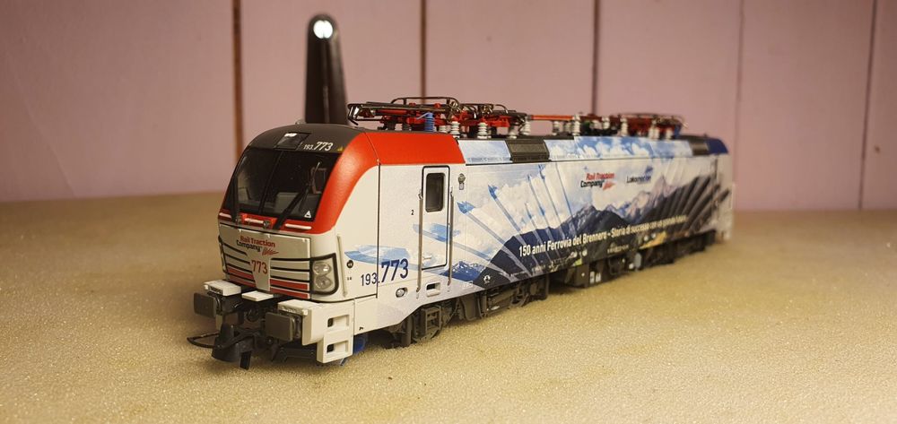 ROCO:DC: E-LOK VECTRON RAIL TRACTION 773 DIGITAL/SOUND (Gebraucht) in ...