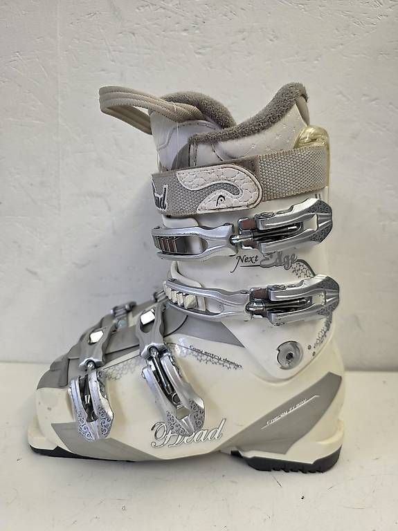 Chaussures de ski Head, 24.5 = 38 (D'occasion) à Sugiez pour CHF 49 ...