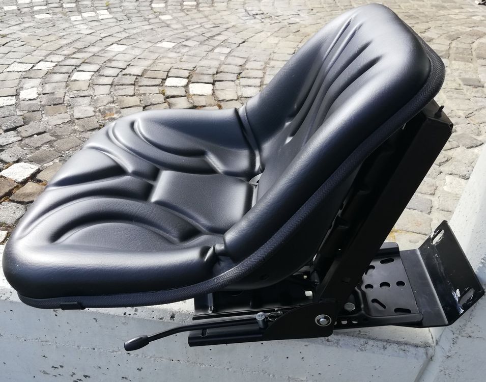 Traktorsitz zu Steyr plus Serie | Kaufen auf Ricardo