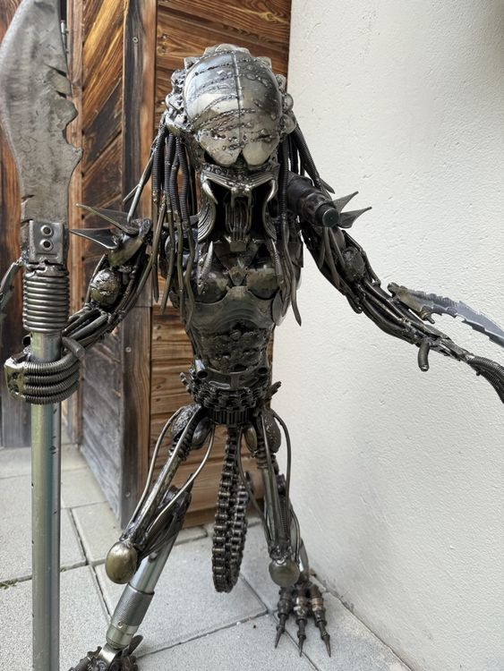 Predator Skulptur aus Metall, Handarbeit, Unikat ! (Gebraucht) in ...