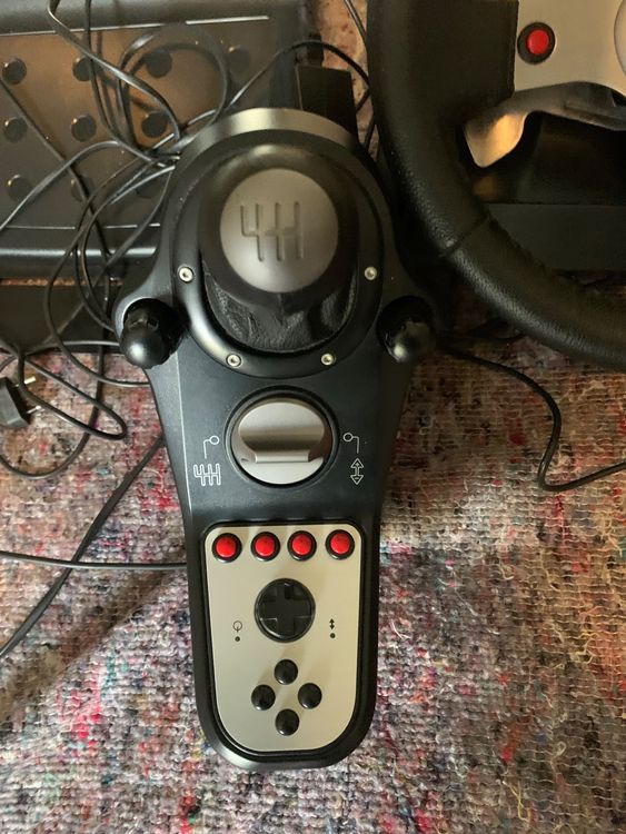 Playseat Logitech G25 (Gebraucht) in Grenchen für CHF 31 – mit ...