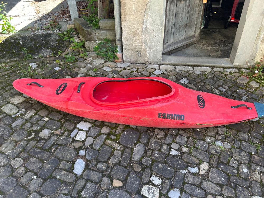 Eskimo Kayak (Gebraucht) in Männedorf für CHF 49 – nur Abholung auf ...