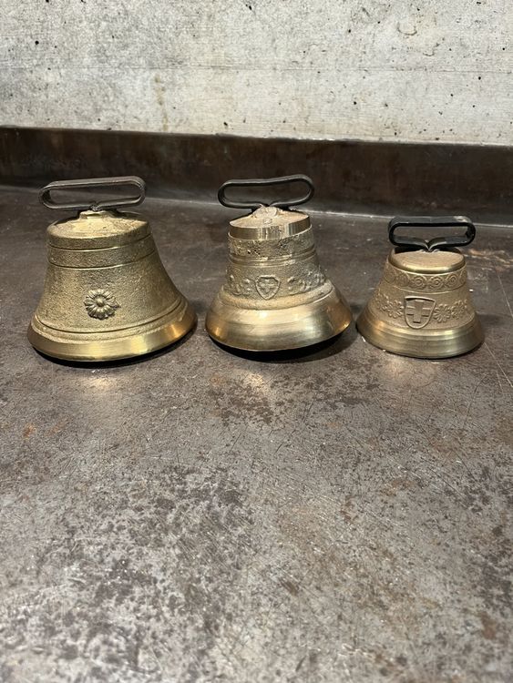 3 Neue Glocken AB 1.—!!! (Neu (gemäss Beschreibung)) in für CHF 55 ...