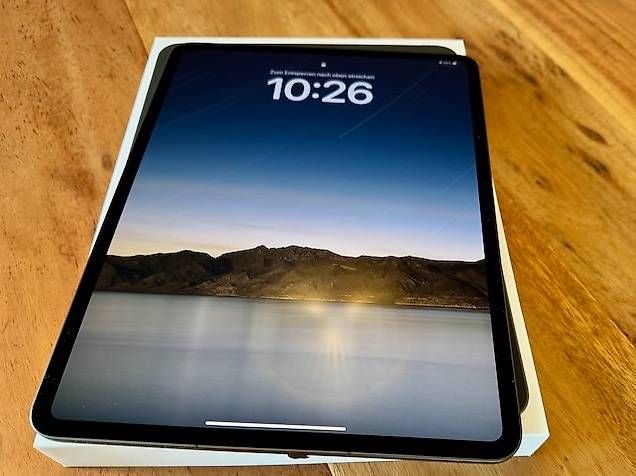 Apple iPad Pro 13-inch (M4) Wi-Fi + Cellular, 256GB, Black (Neu (gemäss ...