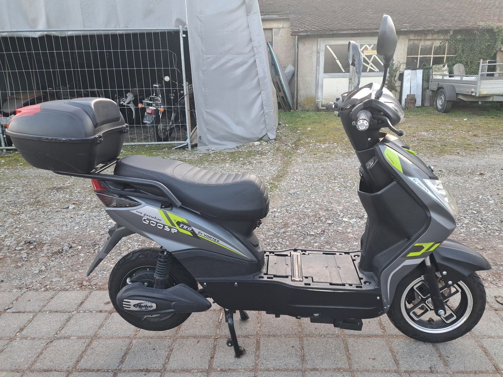 Elektro Scooter E-Roller Goose TWO B4 Vortex 20/25 km/h (Defekt) in ...