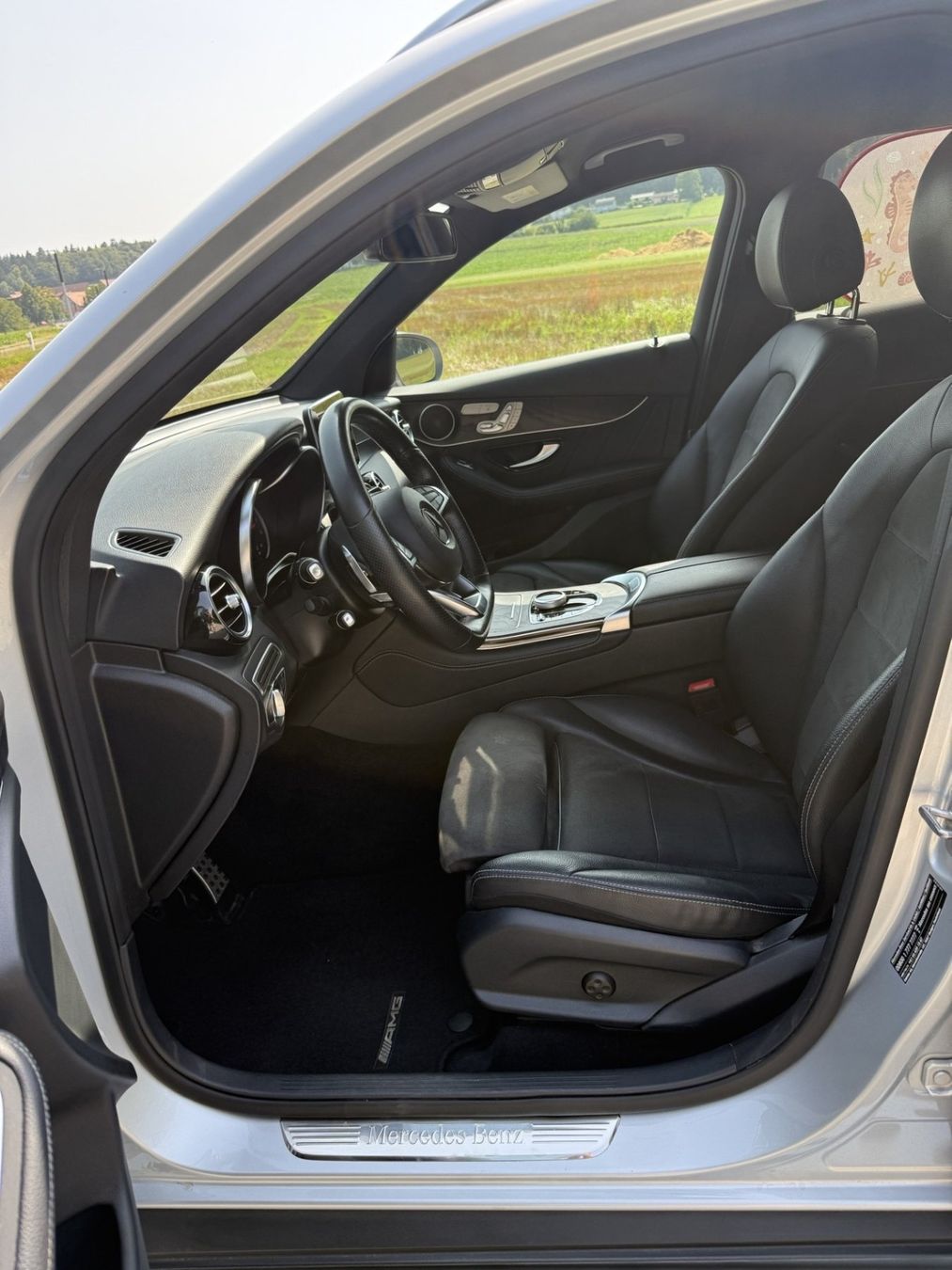 Spannende Mercedes Glc 250 Ebenbild