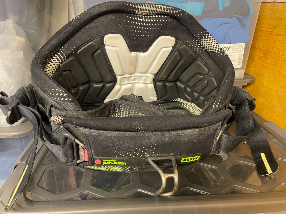 ION Apex Trapez Gr. L, gut gebraucht und funktionstüchtig (Gebraucht ...