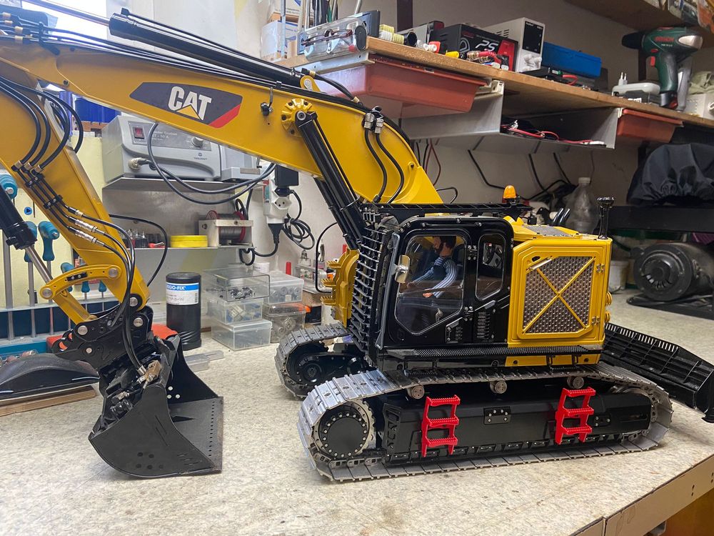 RC Bagger LESU ET35 (Gebraucht) in Pfäffikon SZ für CHF 4000 – nur ...