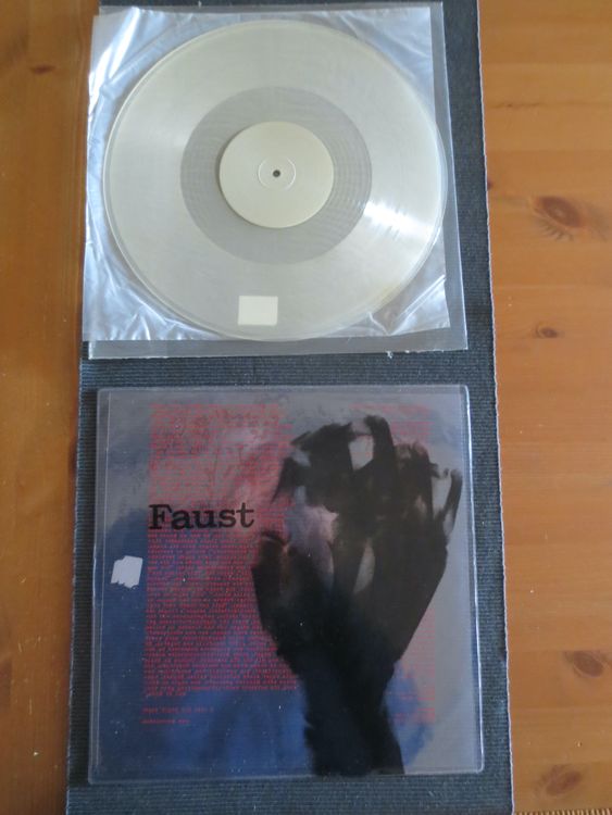 Faust. Vinyl Re-issue 1979 Recommended Records. (Defekt) in Ecublens VD ...