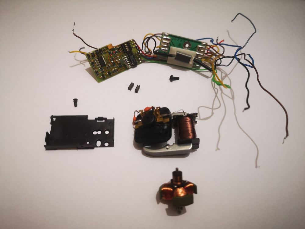 Delta Decoder mit Motor aus Märklin SBB Re 460 (Gebraucht) in Mollis ...