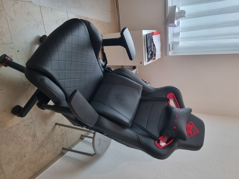 Omen Citadel gaming chair (Neu (gemäss Beschreibung)) in Zürich für CHF ...