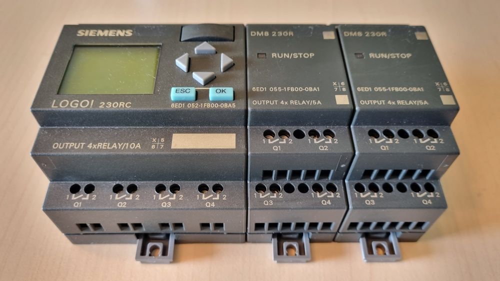 Siemens Logo! AC/DC 115...240V inkl. 2x Erweiterungs Module (Gebraucht ...