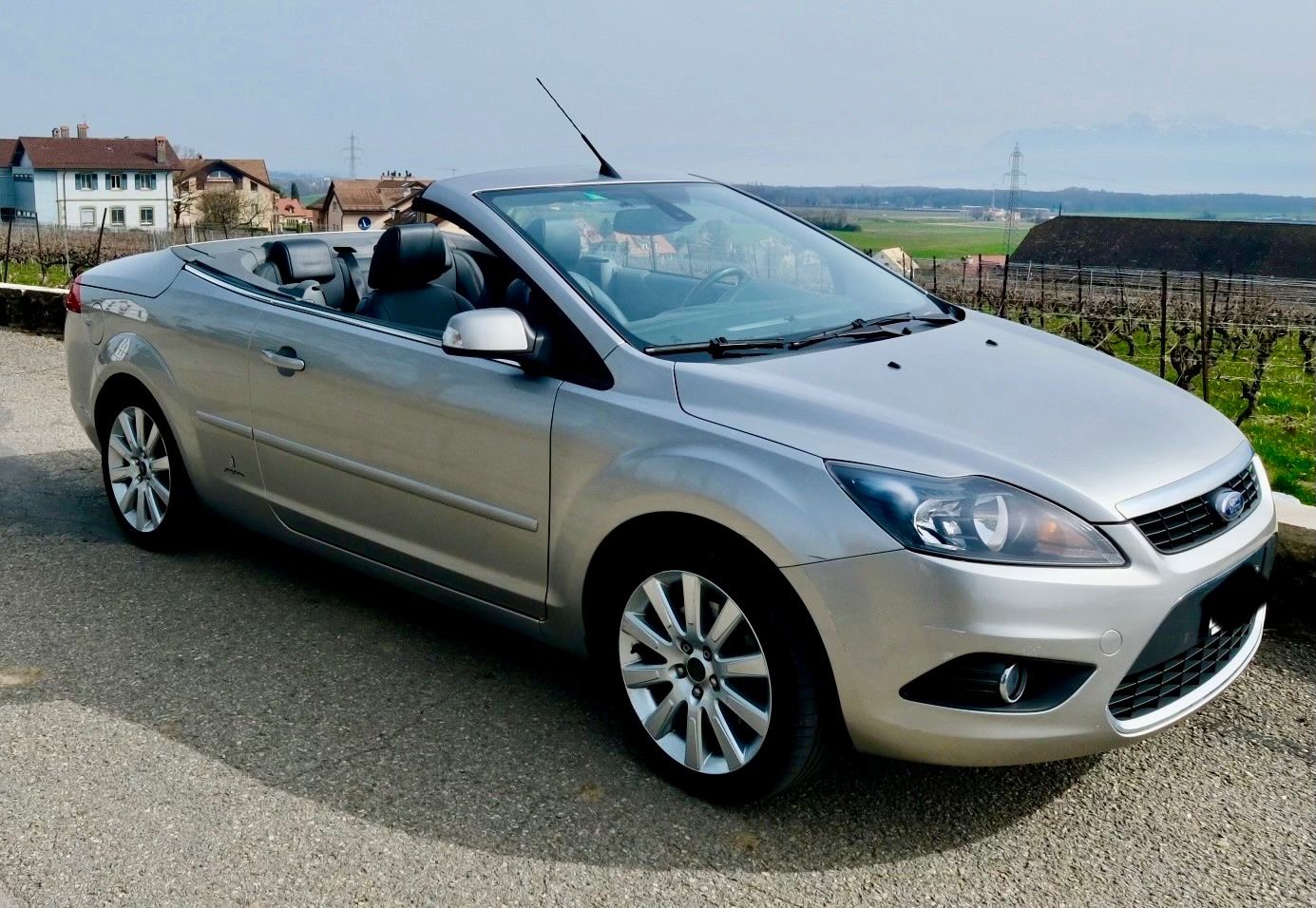 Elegantes Ford Focus Cc Bild