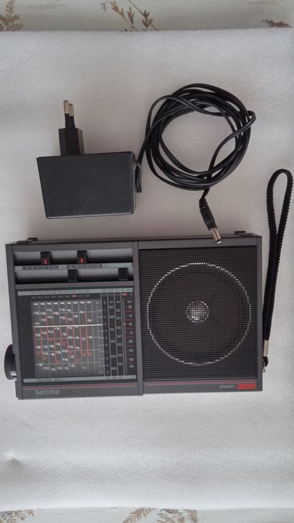 Philips D1835 Compass FM, LW, MW, SW Radio Weltempfänger (Gebraucht) in Zürich für CHF 31 – mit ...