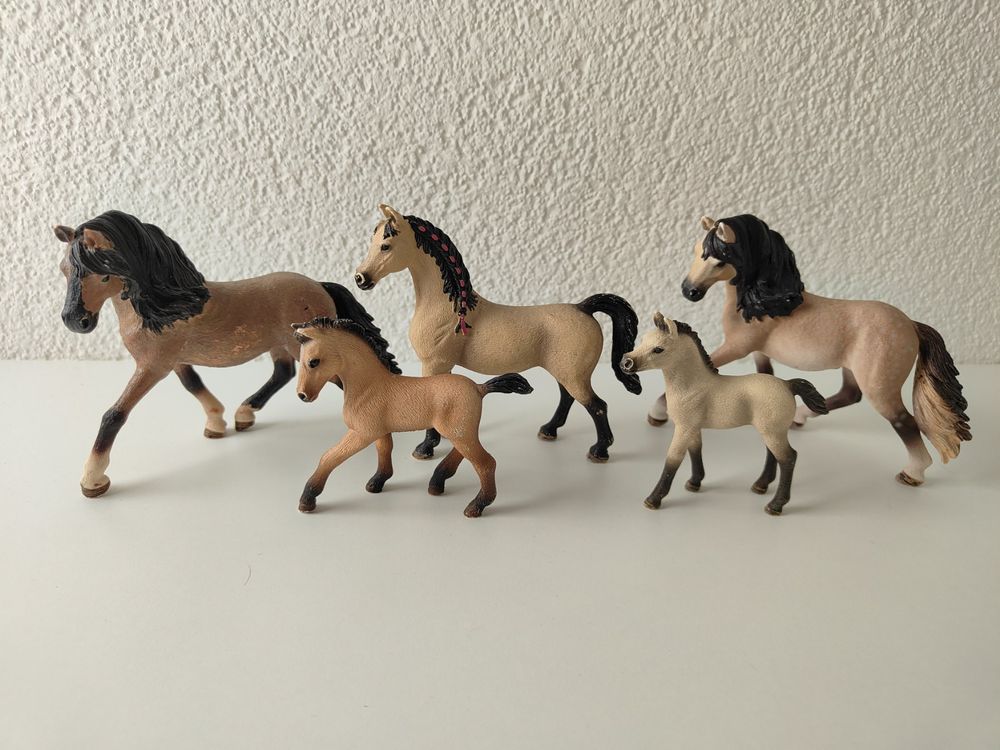 Schleich Araber Andalusier Set Horse Club Sammlung (Gebraucht) in Thalwil für CHF 21 – mit ...