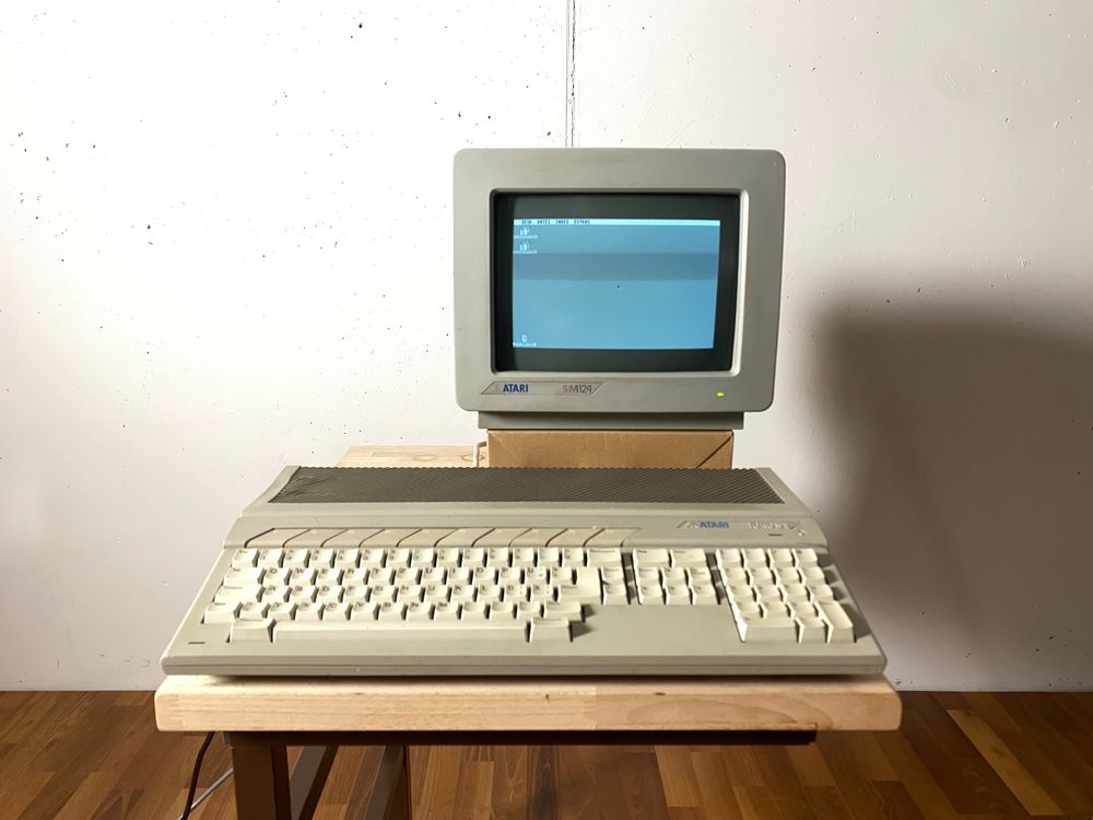 ATARI 1040 STe + SM124 CRT screen Atari ST vintage computer (Gebraucht ...