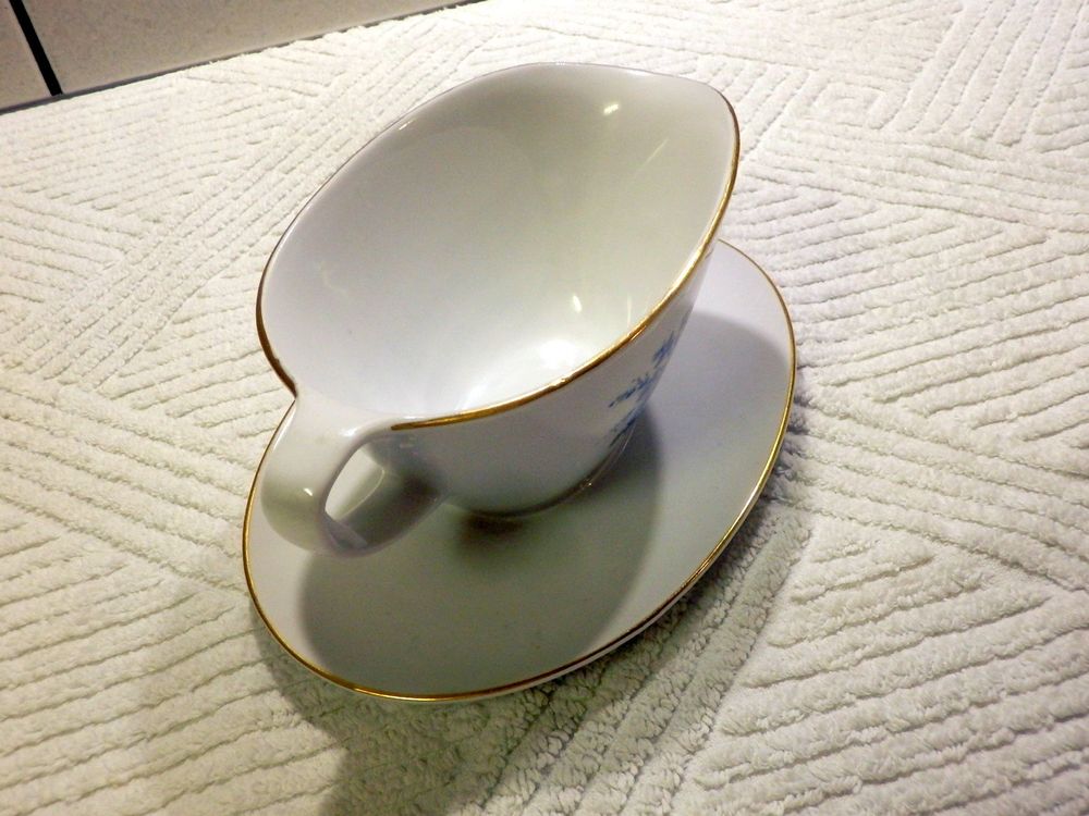 Sauciere, Porzellan, Blumenmotiv und Goldrand, KAHLA-KÖNITZ | Kaufen auf Ricardo