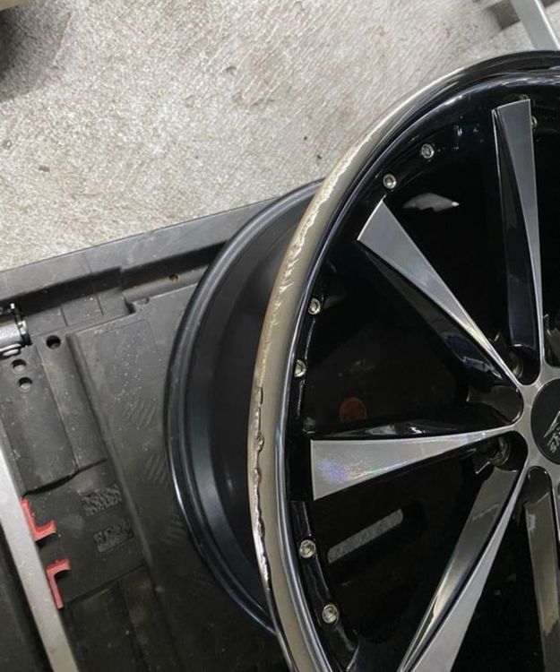 Corniche Wheels 20Zoll 4Felgen | Kaufen auf Ricardo