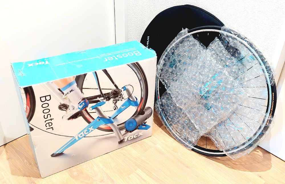 Tacx Booster Indoor Trainer + Wheel + Wheel Bag (Gebraucht) in ...