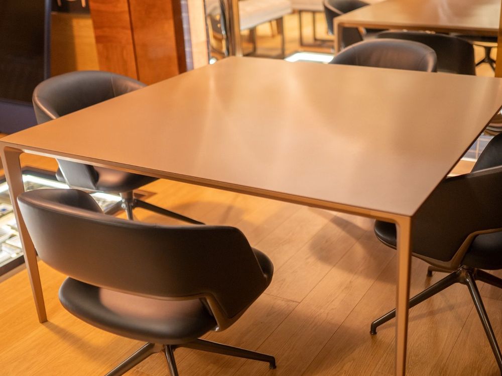 Table Rimadesio Long Island – prix achat CHF 6’500 – 60% (Neuf avec ...