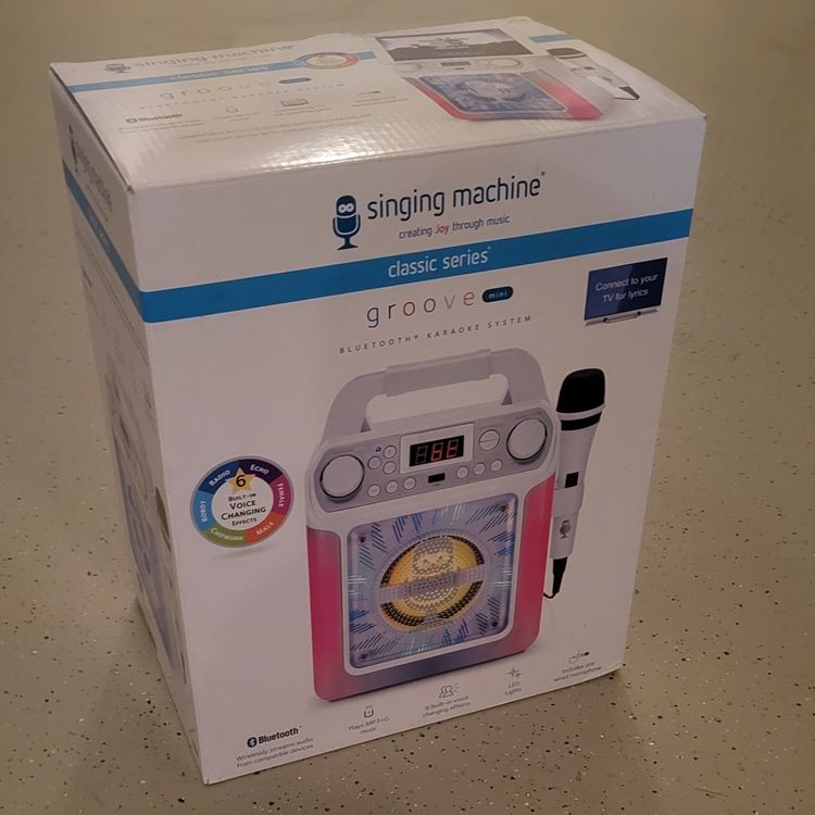 Singing Machine Groove Mini Karaoke-System (Gebraucht) in Schaan für ...