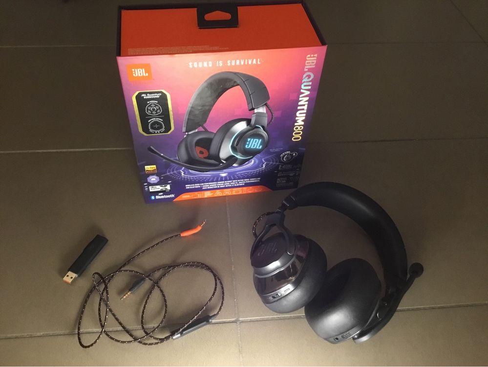 JBL Quantum 800 Gaming Headset - Top Zustand! (Gebraucht) in Birsfelden für CHF 60 – mit ...