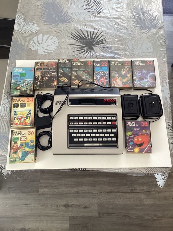 Console vintage Philips G7000 Video Pac + 10 jeux | Kaufen auf Ricardo