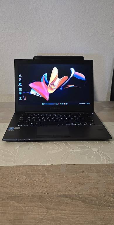 ASUS-i7 /SSD 256 Go /RAM 8 Go /Windows 11 + Microsoft Office (Gebraucht ...