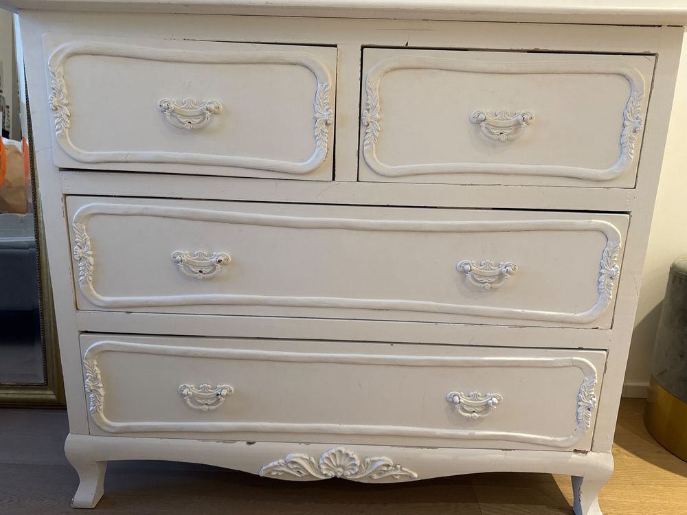 Impressionen Weisse Kommode im romantischen Stil (Gebraucht) in Meilen ...