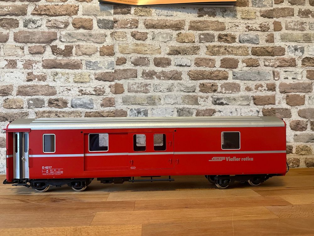 LGB RhB Gepäckwagen rot 3069 (Gebraucht) in Pfaffnau für CHF 180 – nur Abholung auf Ricardo kaufen