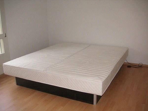Bett / Wasserbett mit Lieferung und Aufbau (Neu und originalverpackt) in Oftringen für CHF 2490 ...