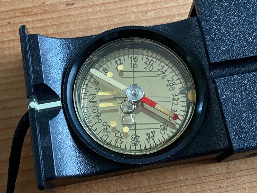 Recta Kompass Spiegel Feldkompass Original mit Etui (Gebraucht) in ...