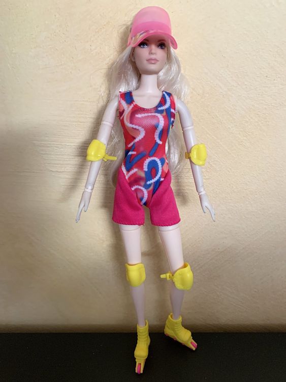 BARBIE-SKATING-OUTFIT *NEU* Inspiriert von BARBIE THE MOVIE (Neu und ...