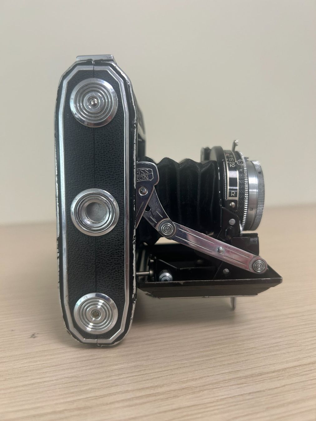 Zeiss Ikon vintage con Tessar 75mm f/3.5 Compur-Rapid (Defekt) in ...