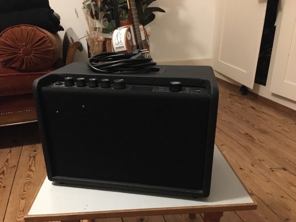 Fender Mustang GT40 Gitarren Verstärker / Amp (Gebraucht) in Bern für CHF 152 – nur Abholung auf ...