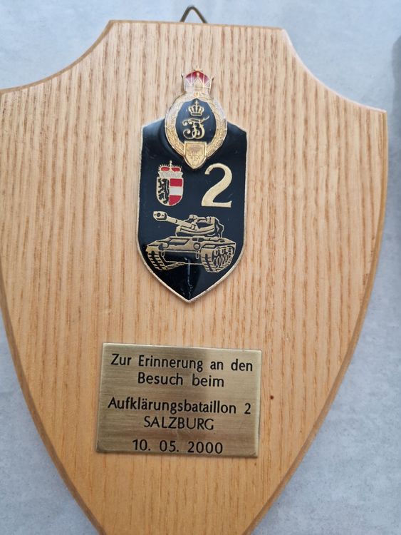 Militari Abzeichen (Gebraucht) in Stans für CHF 12 – mit Lieferung auf ...