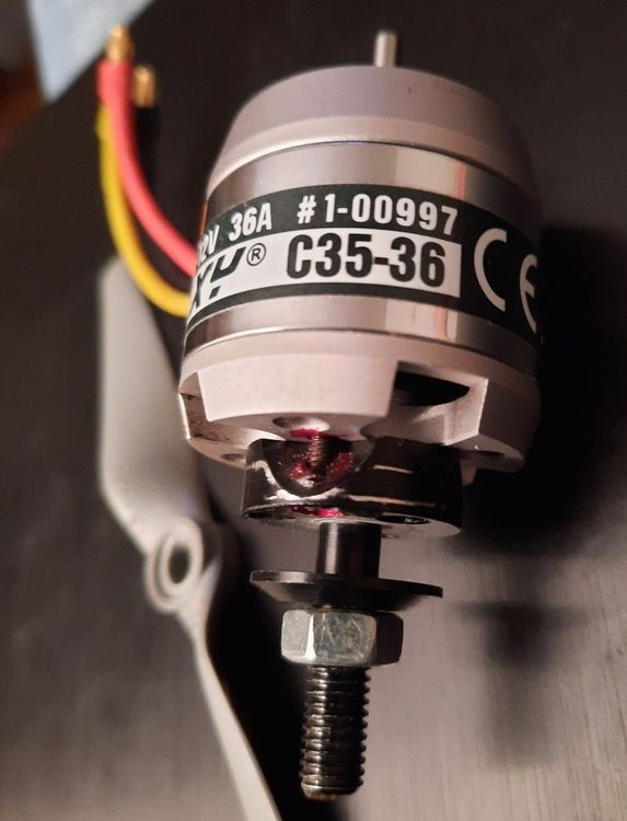 Moteur Roxxy C35-36 (D'occasion) à Cornaux NE pour CHF 12 – avec livraison | Acheter sur Ricardo