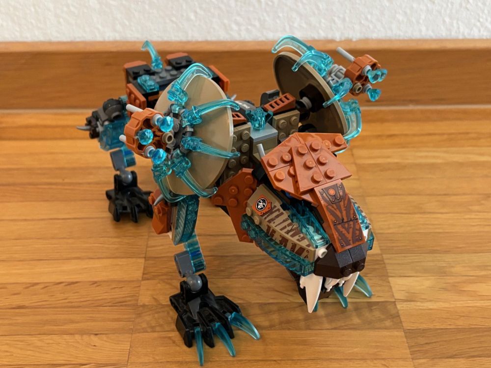 LEGO Chima Sir Fangar's Saber-tooth Walker (Gebraucht) in Basel für CHF ...