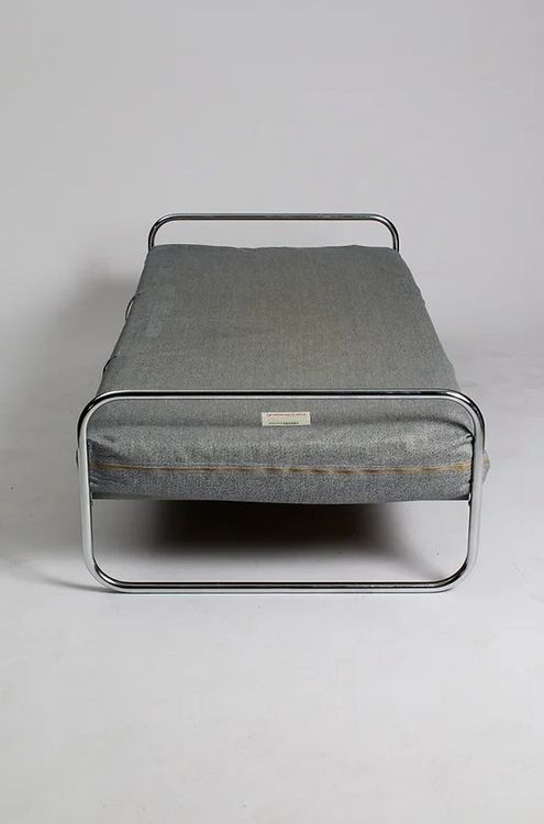 Alfred Roth Bett Embru Stahlrohrbett Le Corbusier (Gebraucht) in Zürich ...
