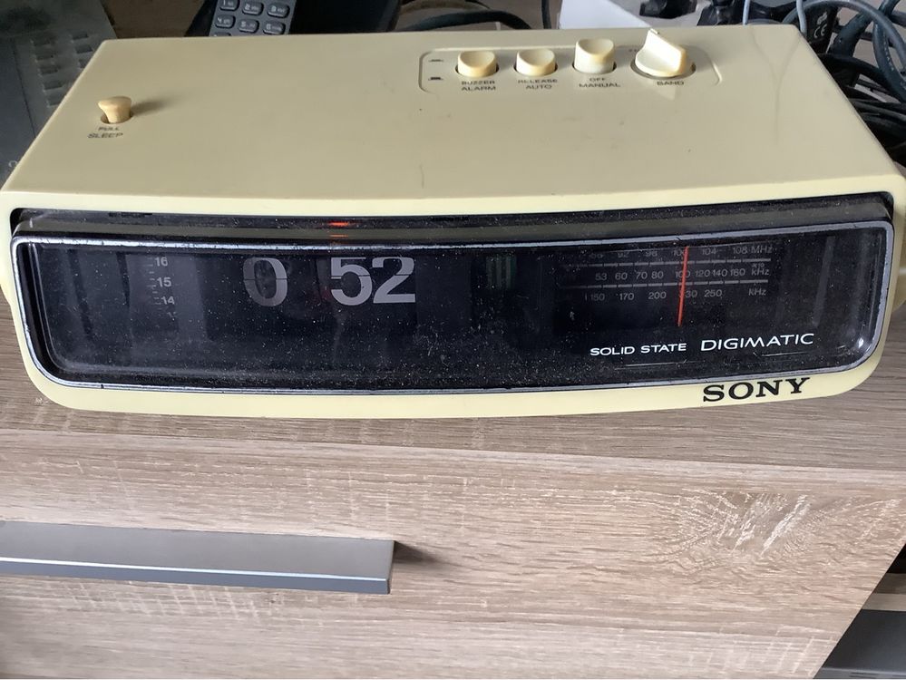 Alte Sony SOLID STATE DIGIMATIC CLOCK-RADIO | Kaufen auf Ricardo