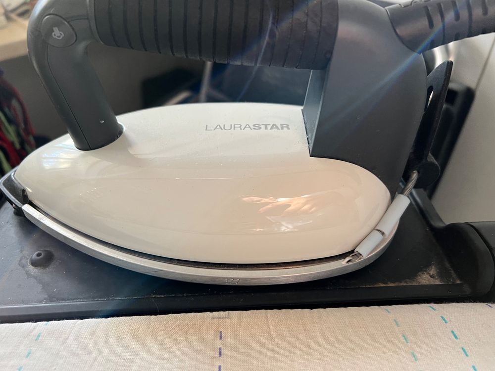 Laura Star Bügeleisen (Gebraucht) in Eschenbach LU für CHF 186 – nur ...