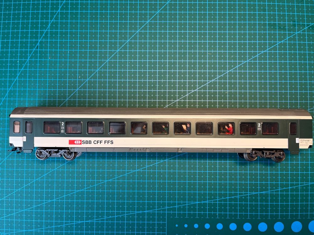 Märklin H0 Personenwagen mit Figuren 2. Klasse SBB Nr. 4216 (Gebraucht ...