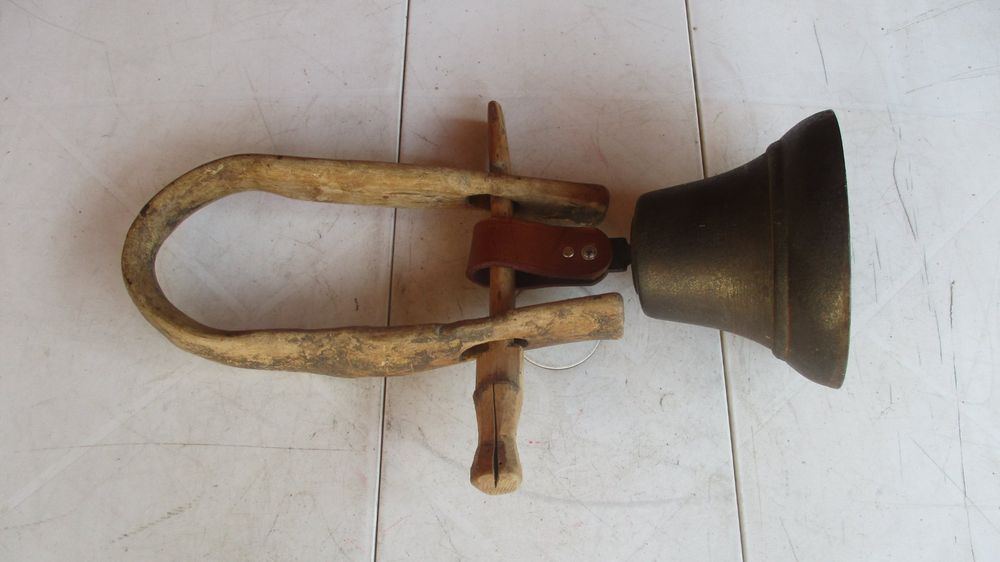 Glocke antik | Kaufen auf Ricardo