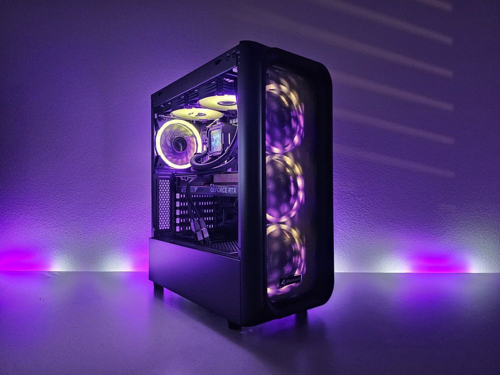 Gaming PC Framezilla🦖Intel i9 16K 5.2GHz + RTX 5070 | 32GB (Neu und ...