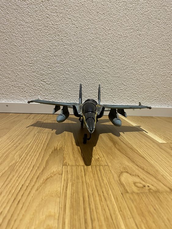F/A 18 Kampfjet aus Blech (Neu (gemäss Beschreibung)) in Langendorf für ...