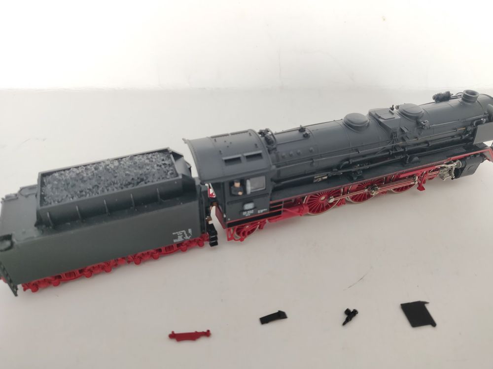 Roco 43242 GS BR 01 2020 DB - DEFEKT - AB EINEM FRANKEN (Gebraucht) in ...