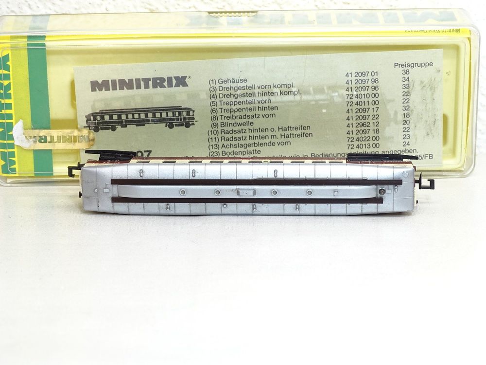 Minitrix 12097 Triebwagen C4 858, Spur N (Gebraucht) in für CHF 57 ...